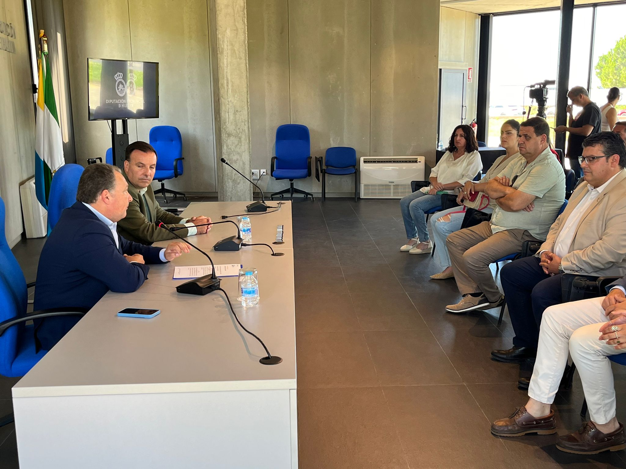 Diputación entrega la redacción de los proyectos del PFEA a 17 ...