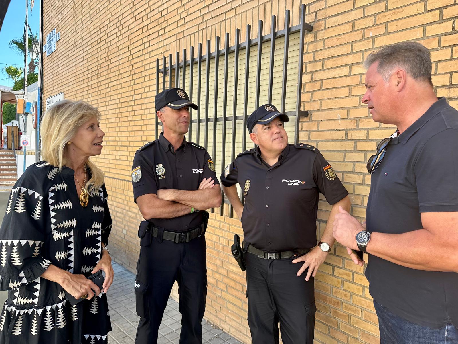 María José Rico inspecciona las obras subvencionadas por el PFEA y el ...